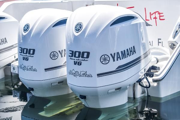 Engine Details Page - Plantation Boat Mart