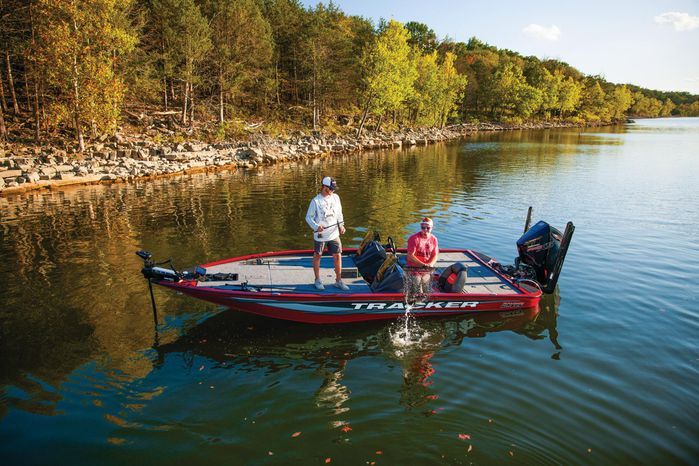 2025 Tracker Savage 215 Temple, Pennsylvania - Bowers Marine