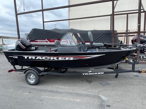 2025 Tracker Pro Guide V-16 WT Anaheim, California - Anglers Marine
