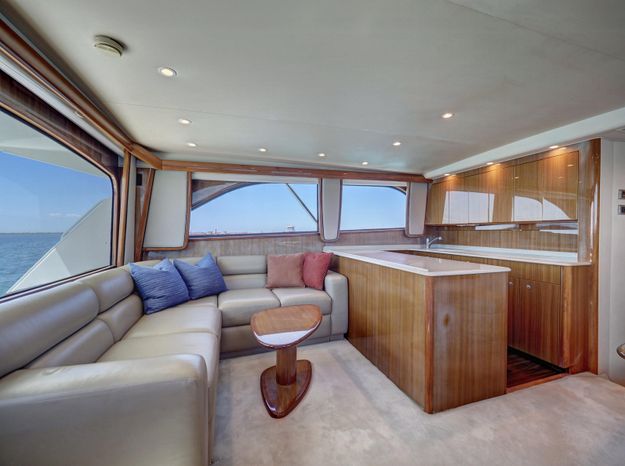 2007 Viking Convertible Port Aransas, Texas - Fox Yacht Sales 2007 Viking Convertible Port Aransas, Texas - Fox Yacht Sales