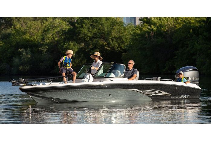 2020 Larson FX 2020 DC - Monadnock Boat Store