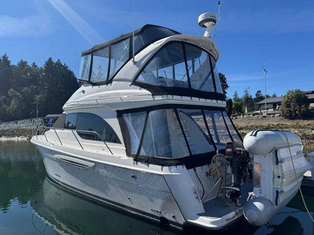 2003 Meridian 381 Sedan La Conner, Washington - BananaBelt Boats & Yachts