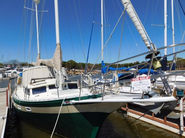 1981 Islander Freeport Ketch Lewisville, Texas - Grandpappy Point Marina